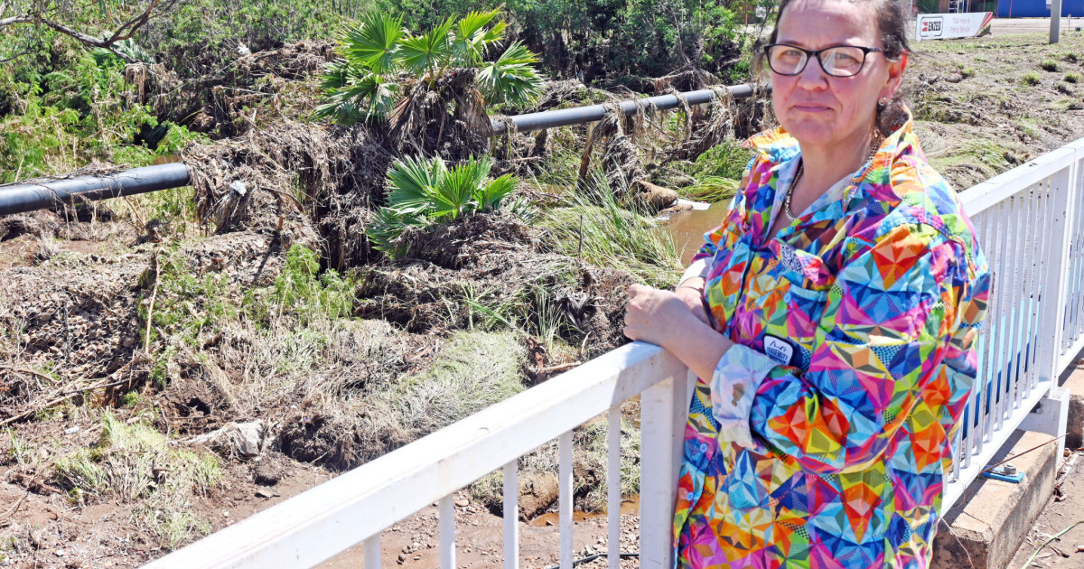 Sunset up in arms after 'overgrown' creek causes flooding | North West ...